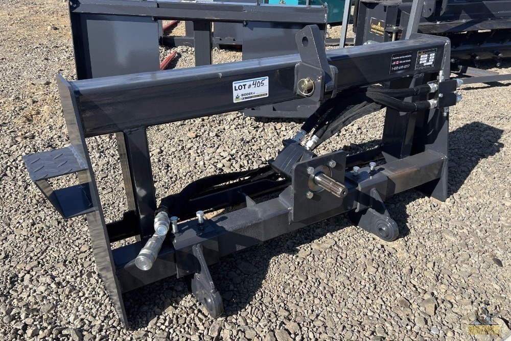 LandHonor Skid Steer 3pt Hitch Adapter
