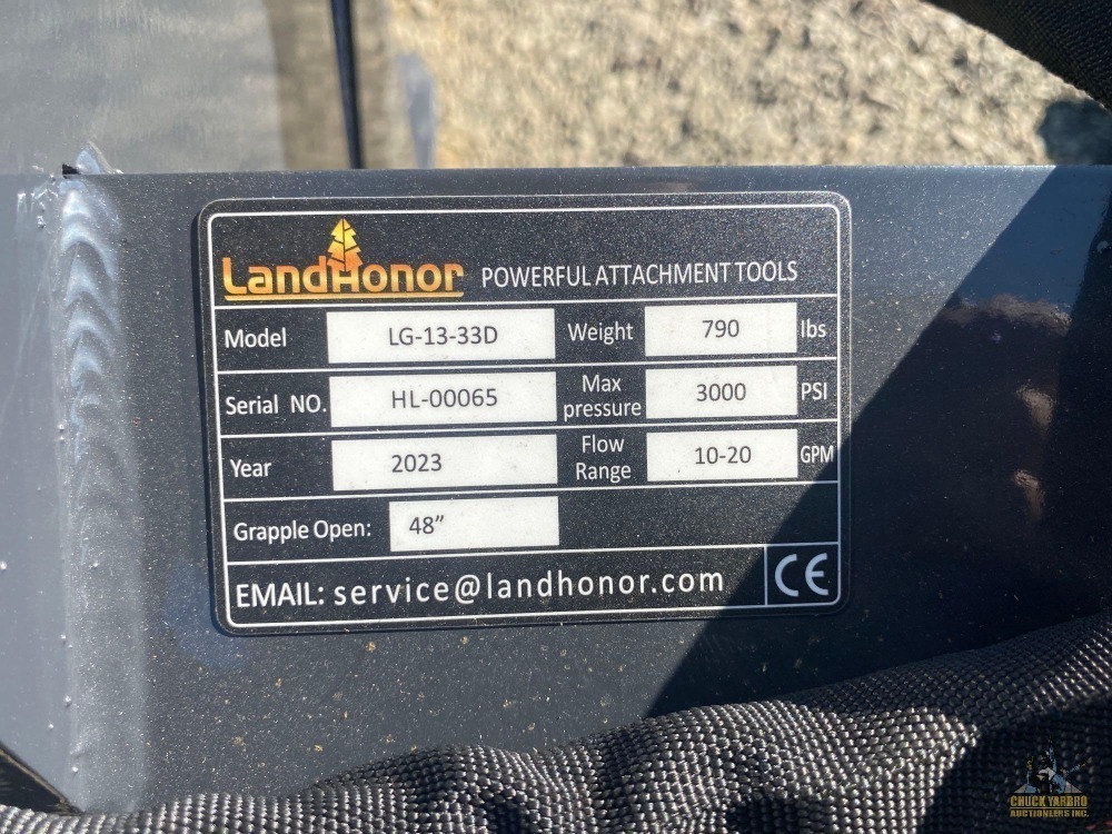 LandHonor Skid Steer Log Grapple