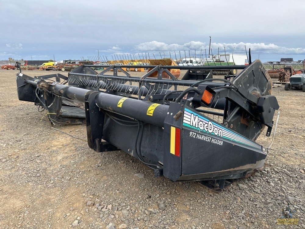 2000 MacDon 972 Harvest Draper Header
